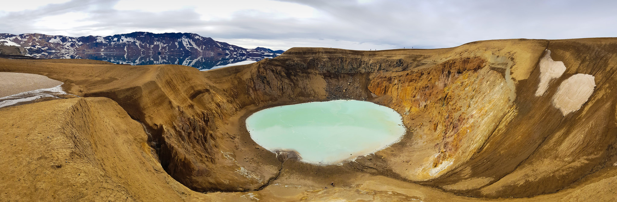 Askja -The Highland Day tour - Tour Guide in Iceland